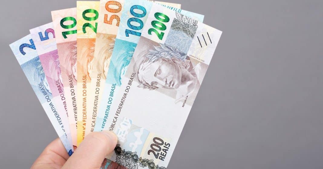 Banco Central confirma o fim das notas tradicionais de 2 a 100 reais ...
